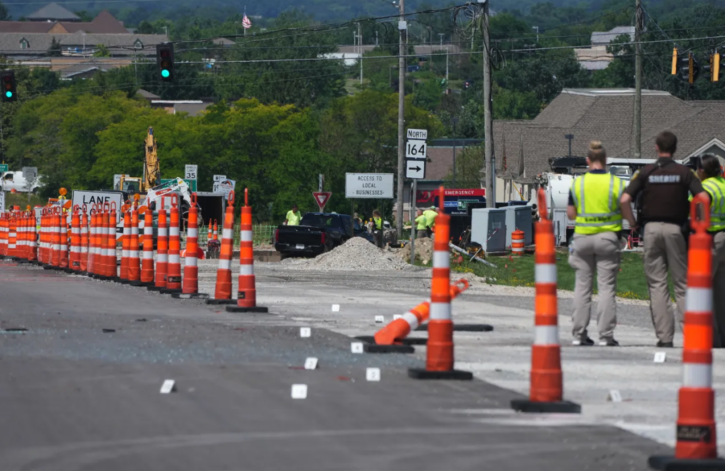 Construction worker, driver killed in Pewaukee work zone crash - WTBA